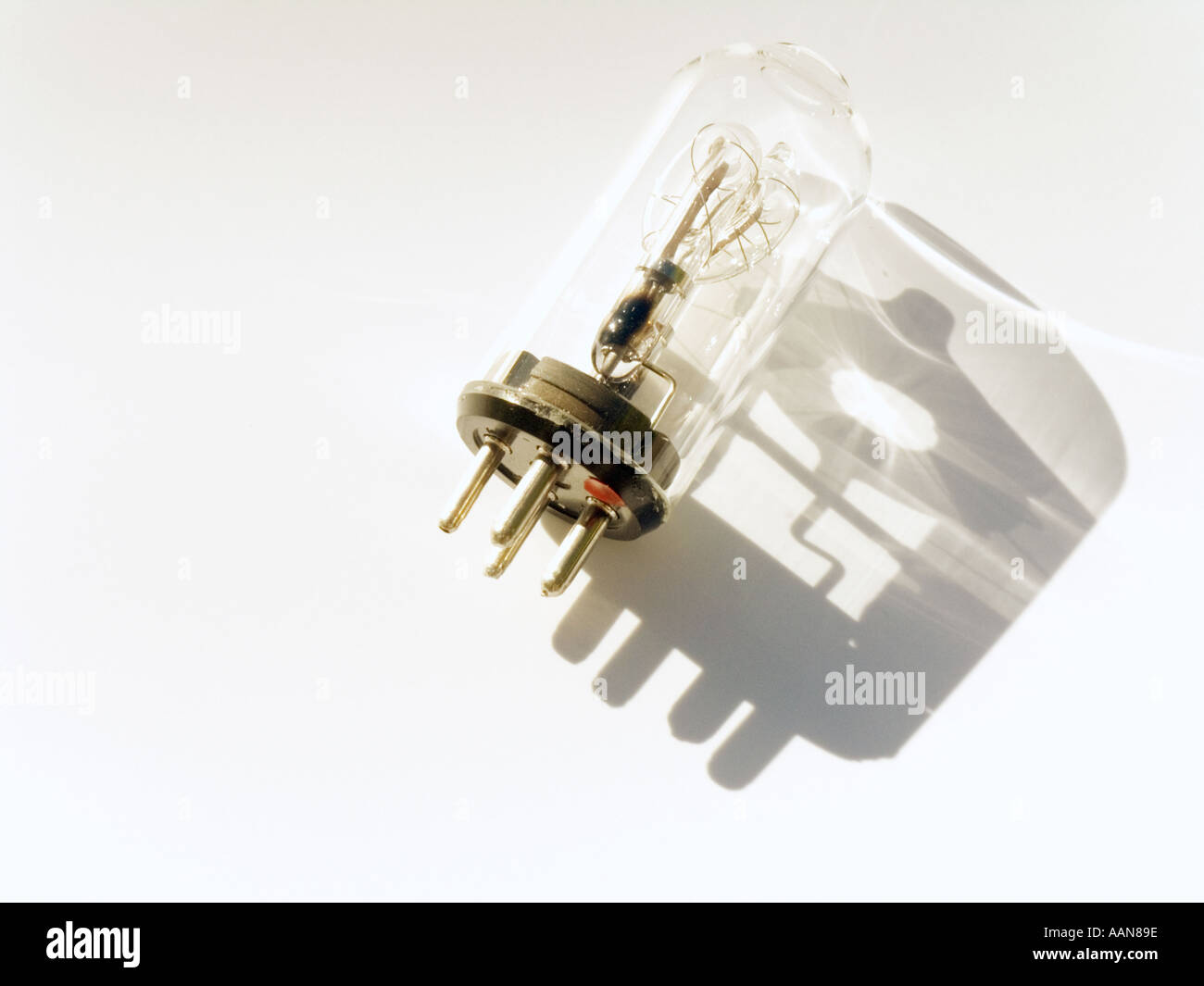 Flashbulb High Resolution Stock Photography and Images - Alamy