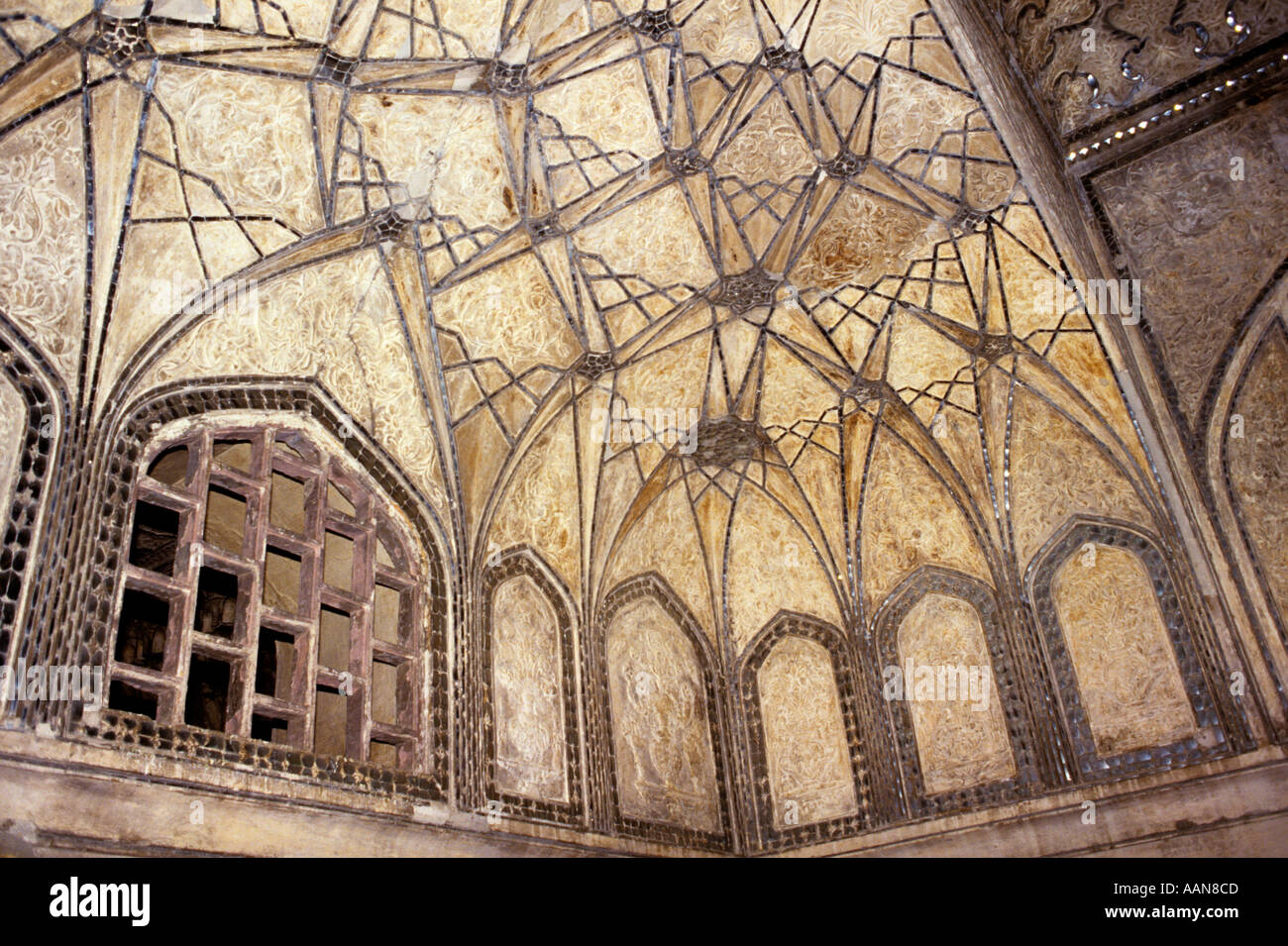 Interior of Pearl Mosque Red Fort Old Delhi INDIA Stock Photo - Alamy