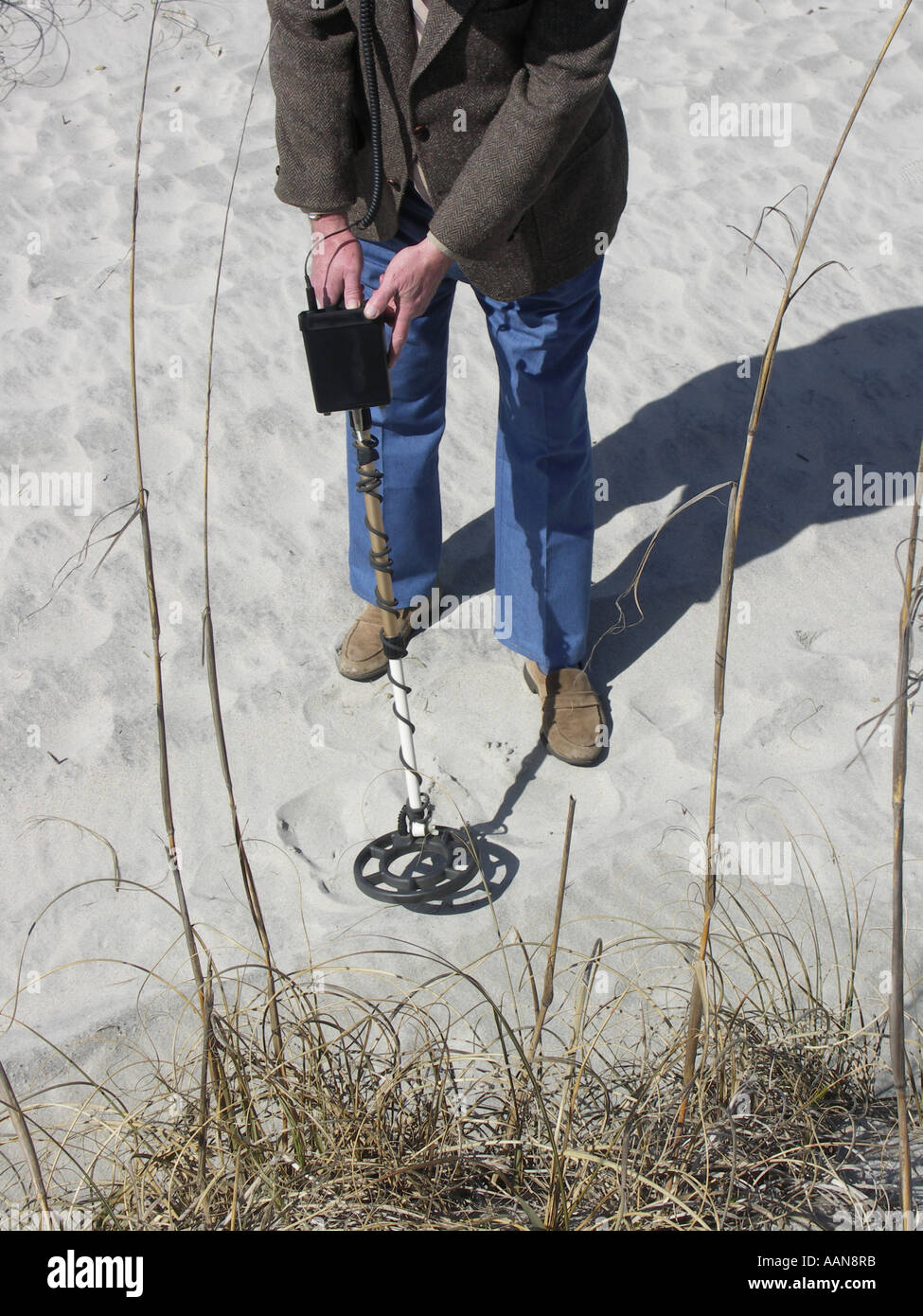 Searching for metals hi-res stock photography and images - Alamy