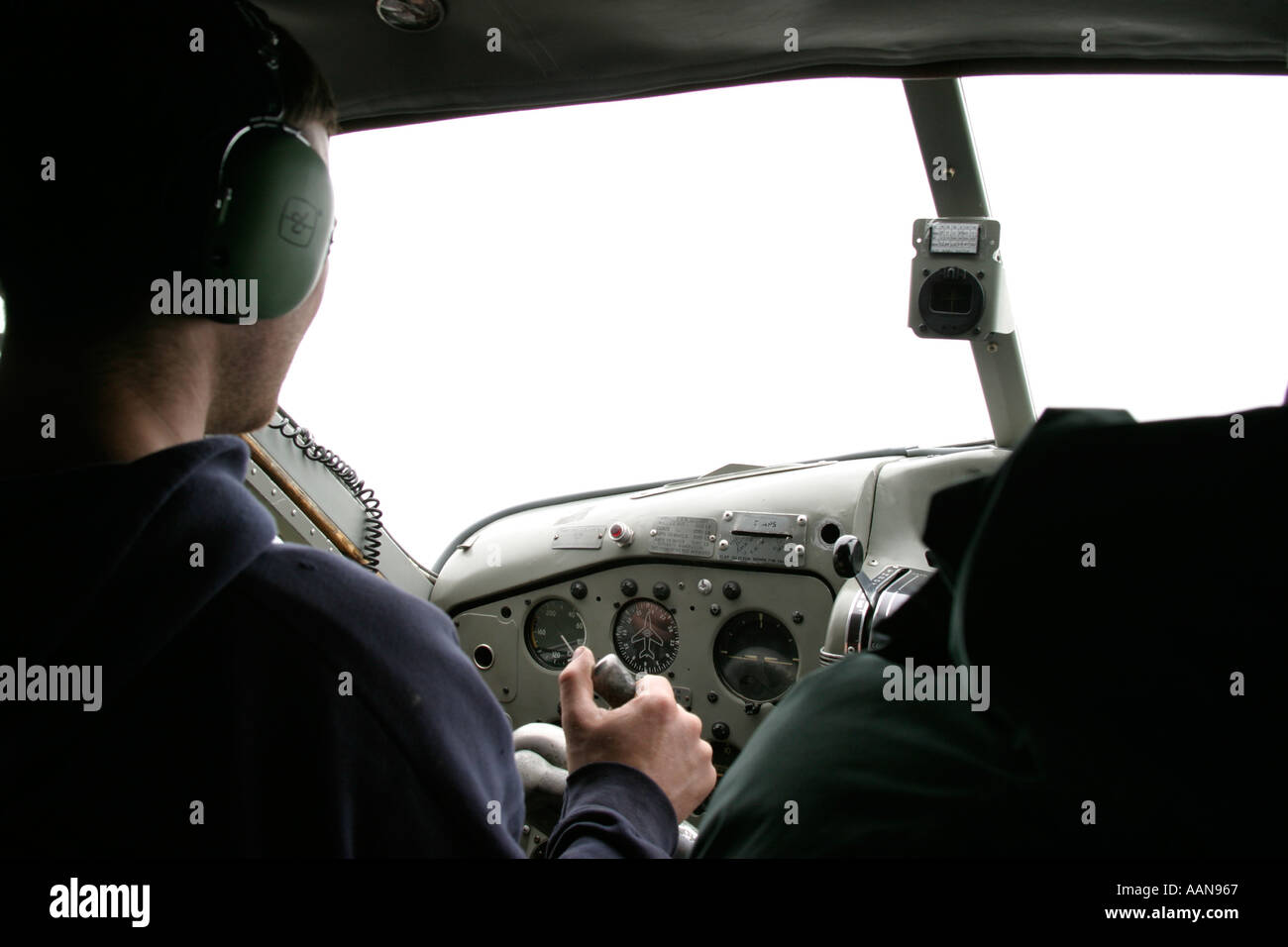 Bush pilot hi-res stock photography and images - Alamy