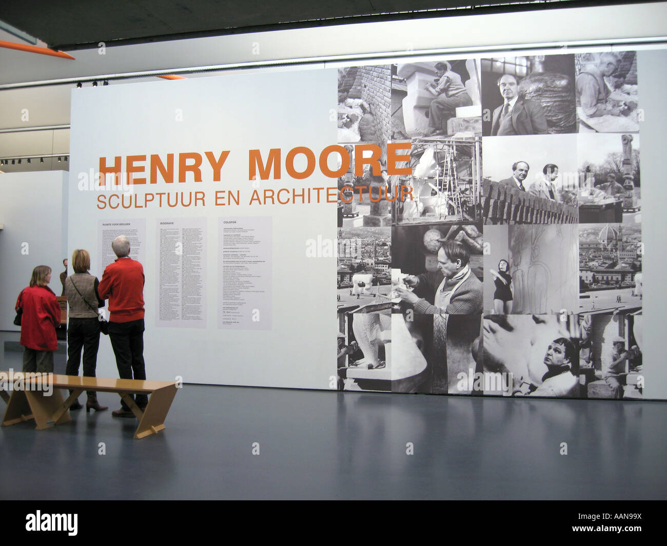 Henry Moore exhibition Stock Photo - Alamy