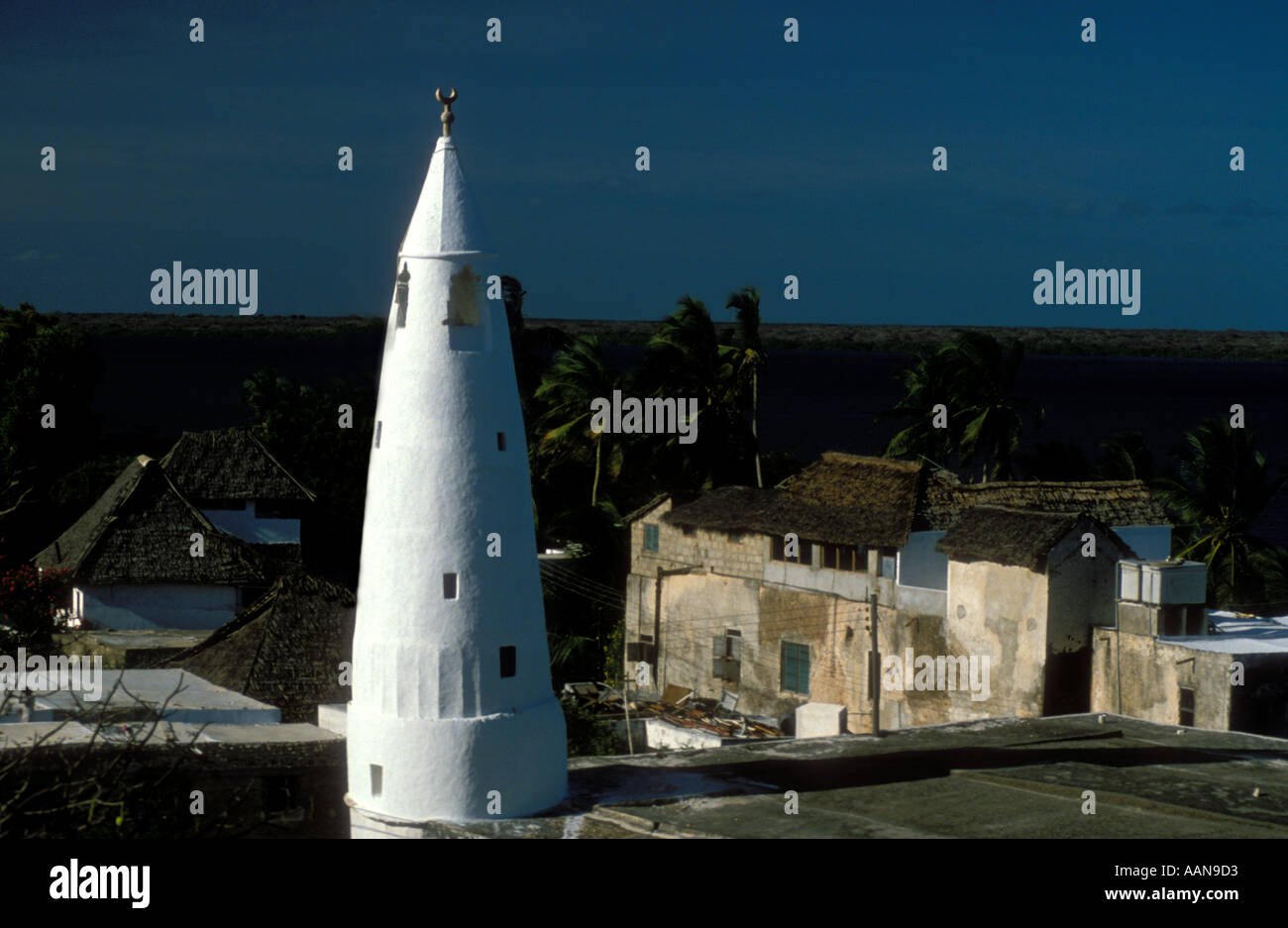 Kenya lamu island mosque hi-res stock photography and images - Alamy