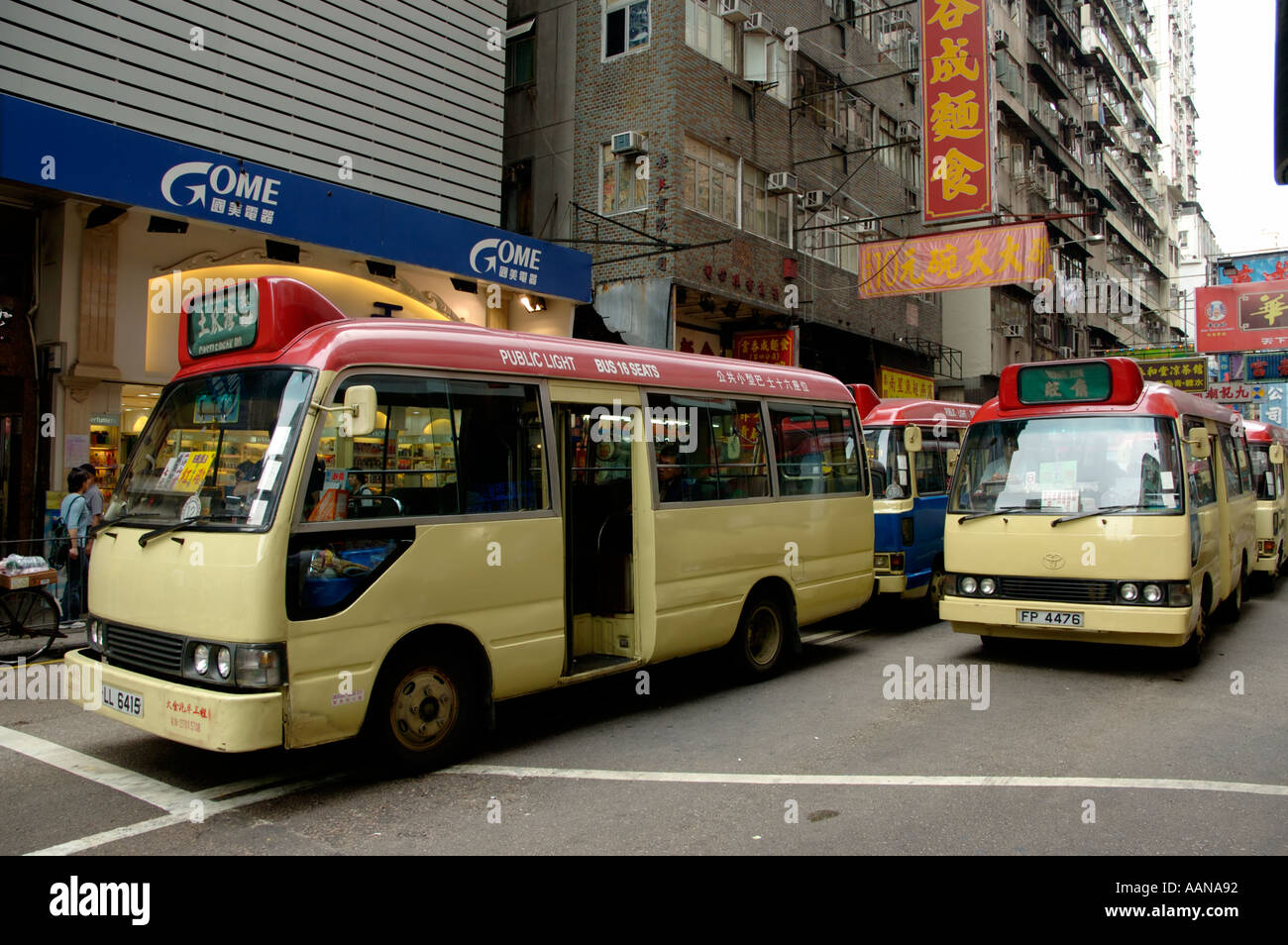 Hong kong public transport minibus hi-res stock photography and images ...
