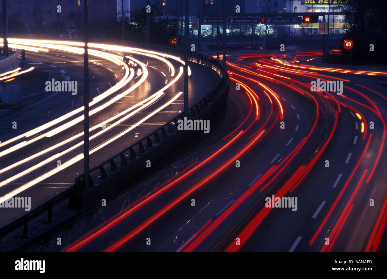 Freeway stadtautobahn hi-res stock photography and images - Alamy