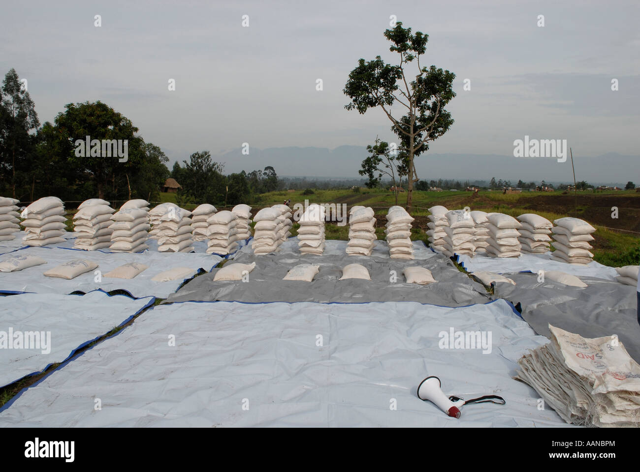 Piles of large sacks containing corn soya blend at World Food Programme ...