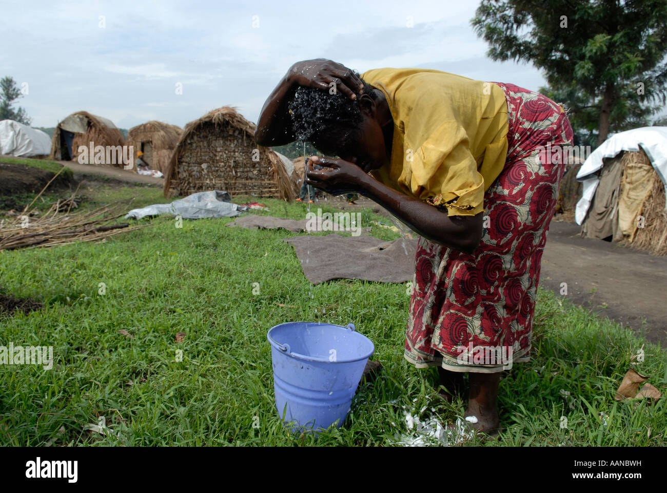 Poor woman in the drc hi-res stock photography and images - Alamy