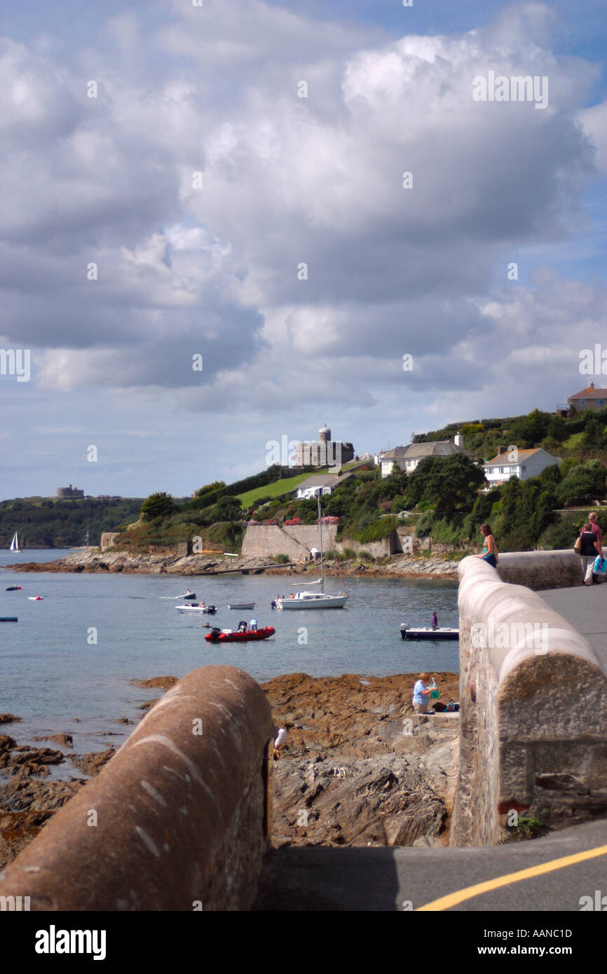 Seaside view towards St Mawes Castle, St Mawes, Cornwall, England, UK ...
