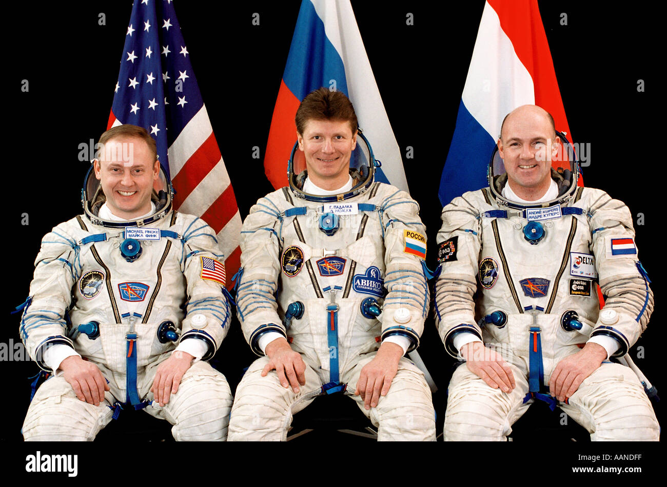 International Space Station astronauts Expedition 9 crew European Space ...