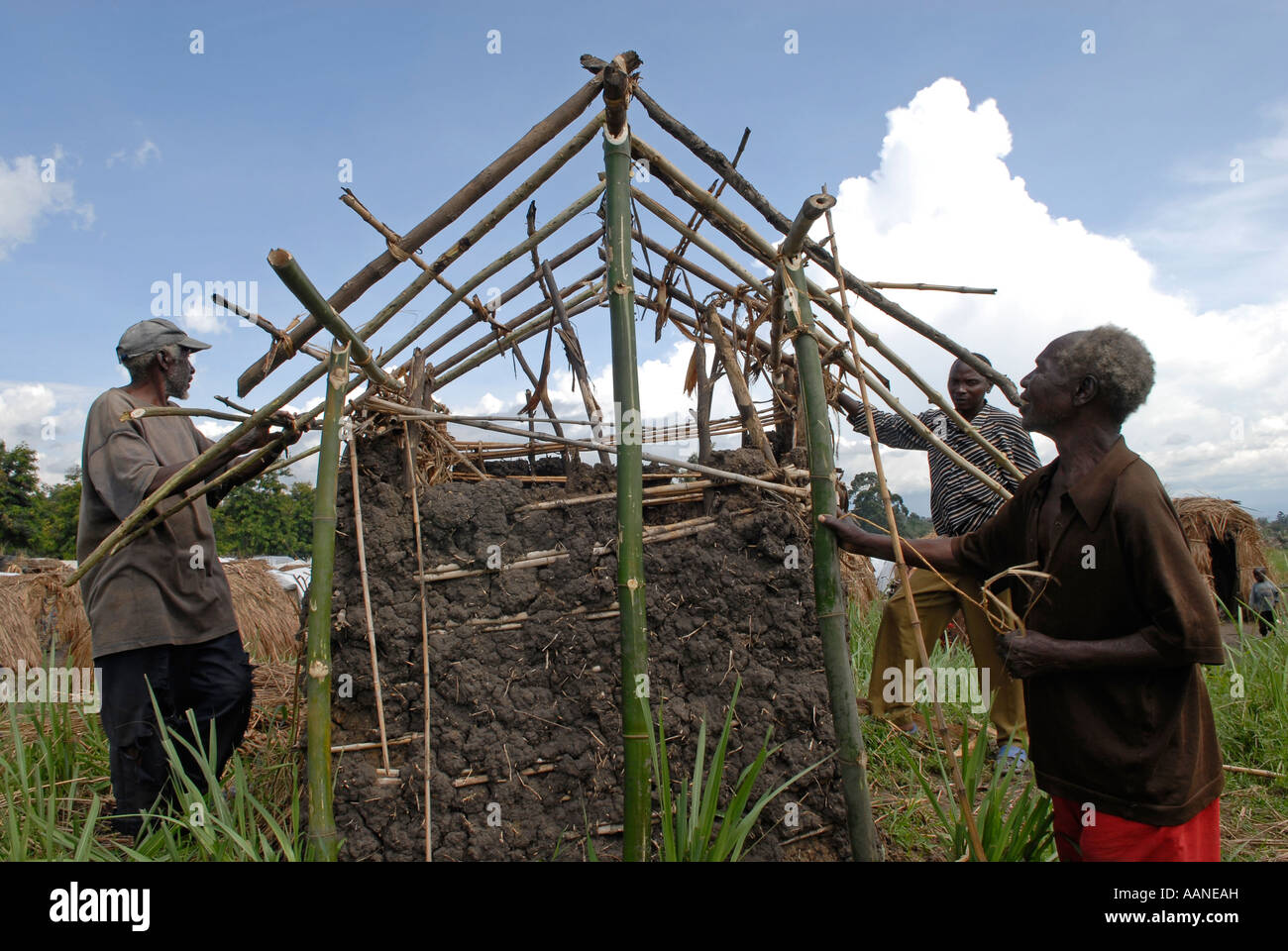 Bamboo House Africa High Resolution Stock Photography and Images - Alamy