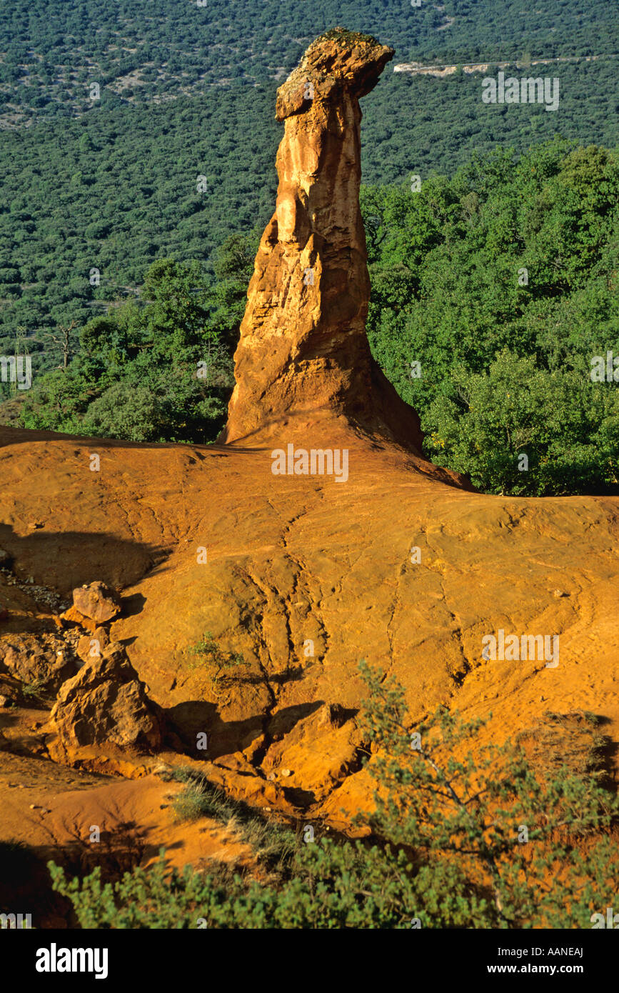 Rocks near Rustrel, Ochre, Luberon, South of France, Europe Stock Photo ...