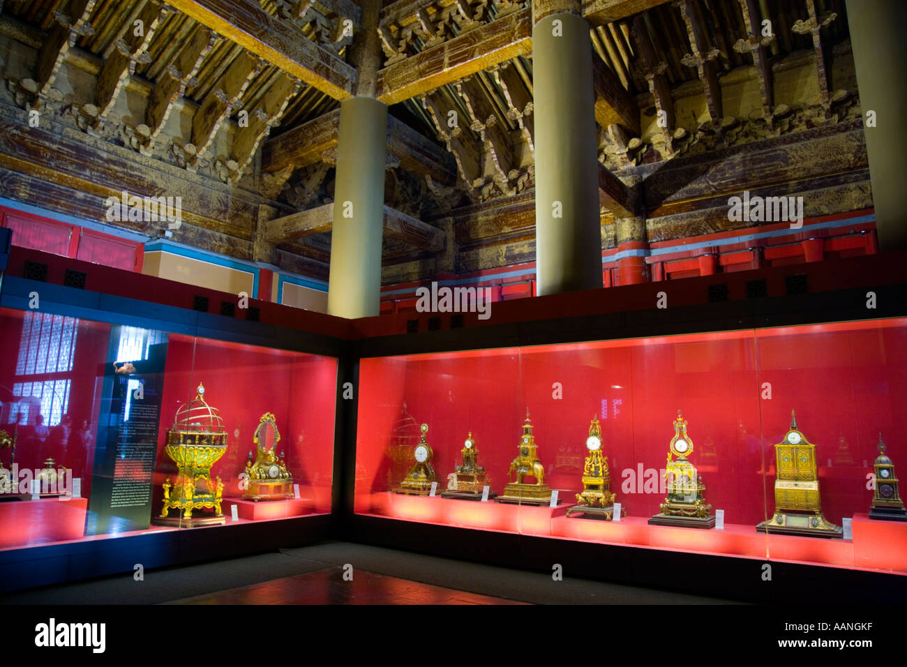 Clock museum forbidden city beijing hi-res stock photography and images ...