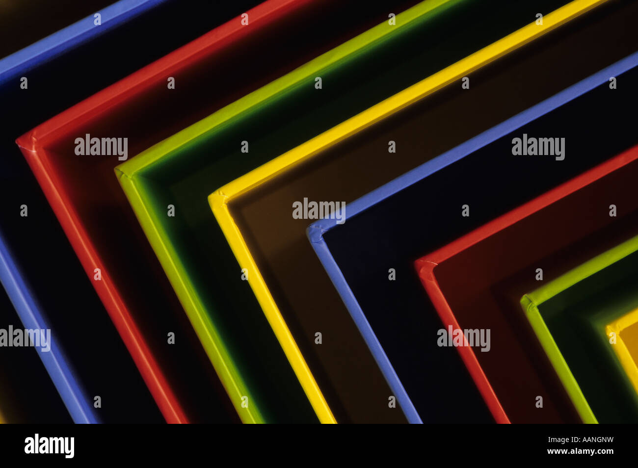 Evenly spaced out hi-res stock photography and images - Alamy