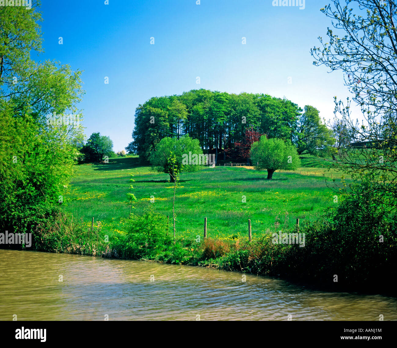 Seend wiltshire hi-res stock photography and images - Alamy