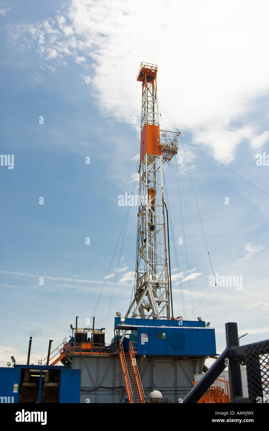 details of an oil derrick working in a Texas oil field Stock Photo - Alamy