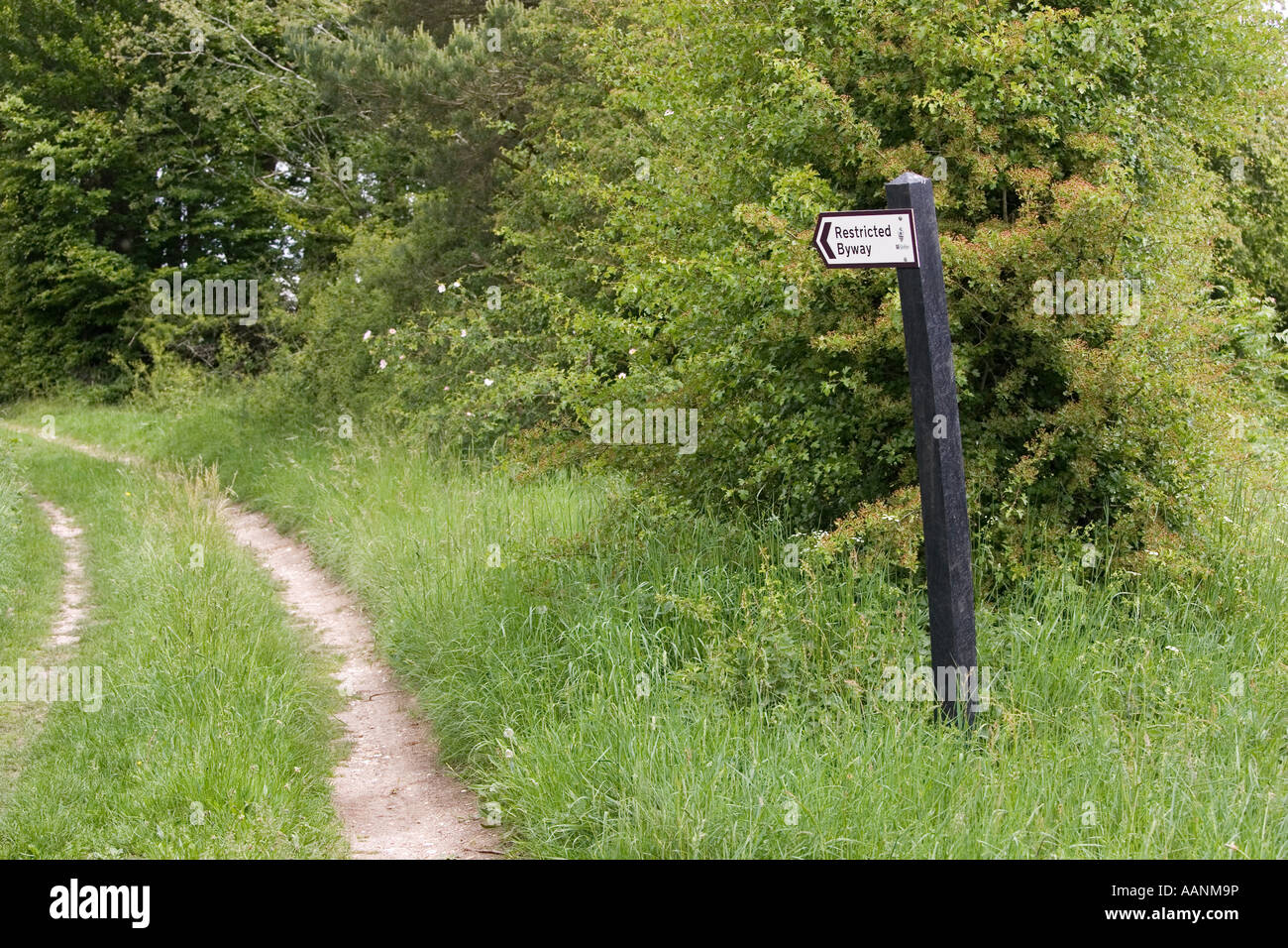 Restricted Byway Sign Stock Photos & Restricted Byway Sign Stock Images ...