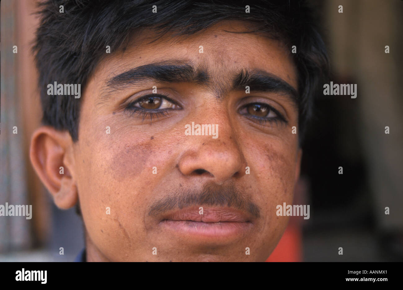 Portrait dark skinned indian man hi-res stock photography and images ...