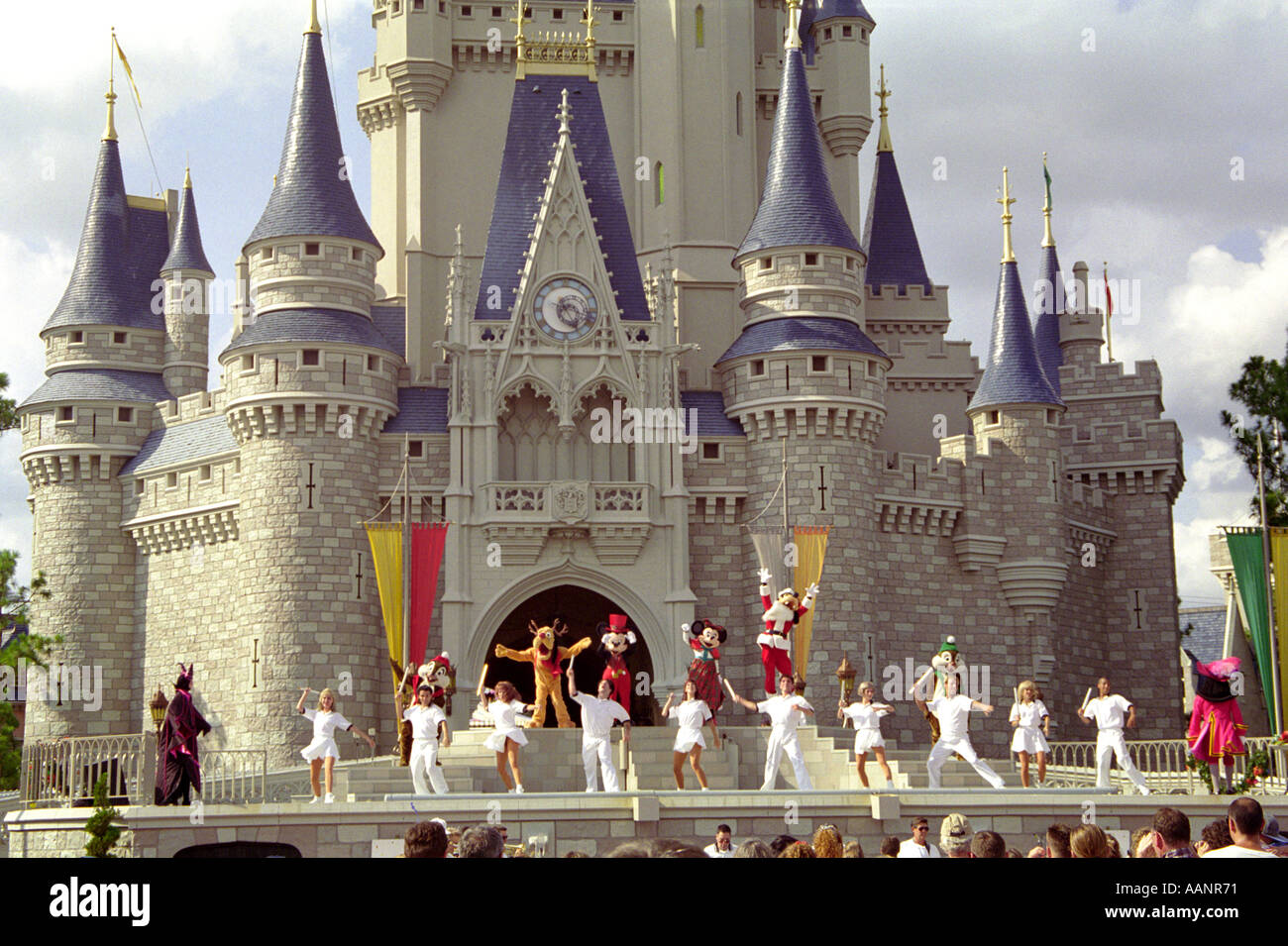 Performance at Cinderellas Castle Walt Disney World Florida USA Stock ...
