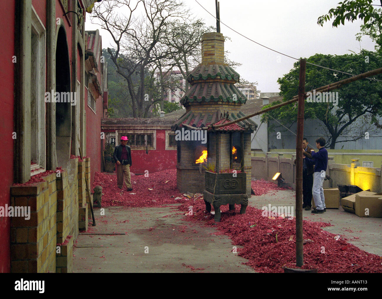 Firecrackers used hi-res stock photography and images - Alamy