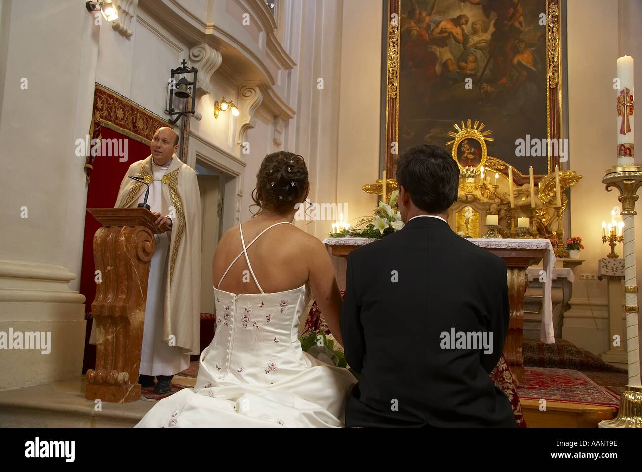 Wedding at the church hi-res stock photography and images - Alamy