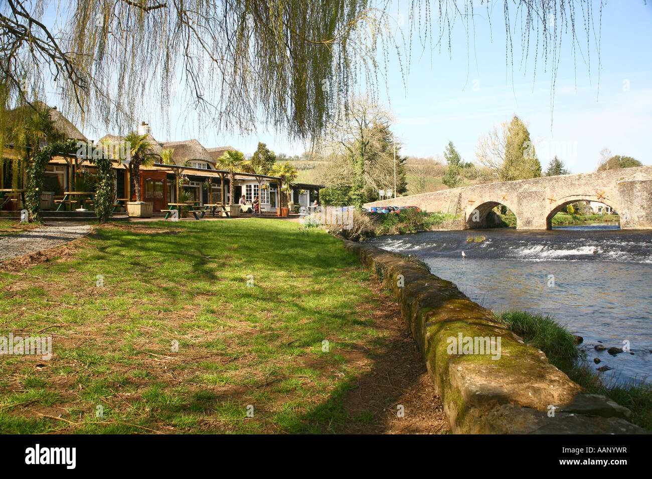 Bickleigh bridge river exe devon hi-res stock photography and images ...