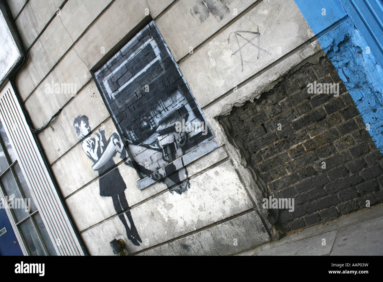 Stencil atm grabbing girl mechanical hi-res stock photography and ...