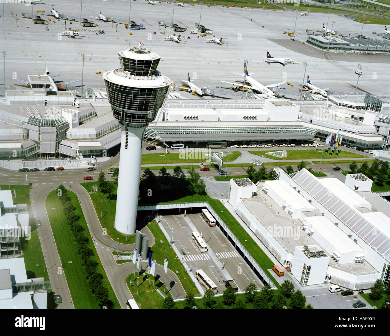 Munich international airport hi-res stock photography and images - Alamy