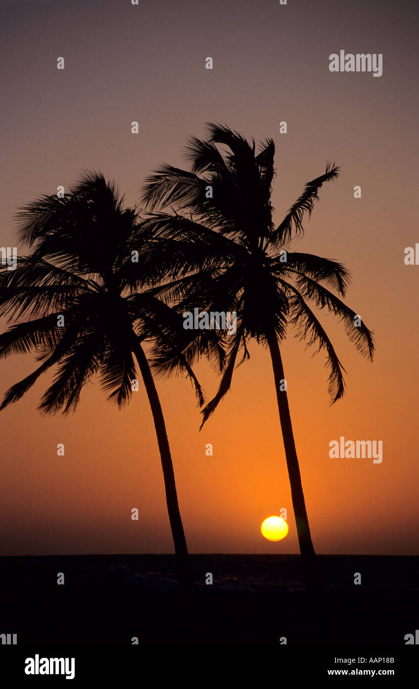 Colombia sunset hi-res stock photography and images - Alamy