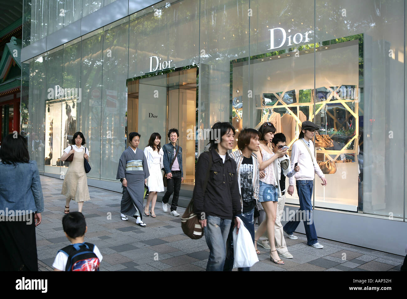 JPN, Japan, Tokyo: Dior Store. Shopping street in the Aoyama Stock ...