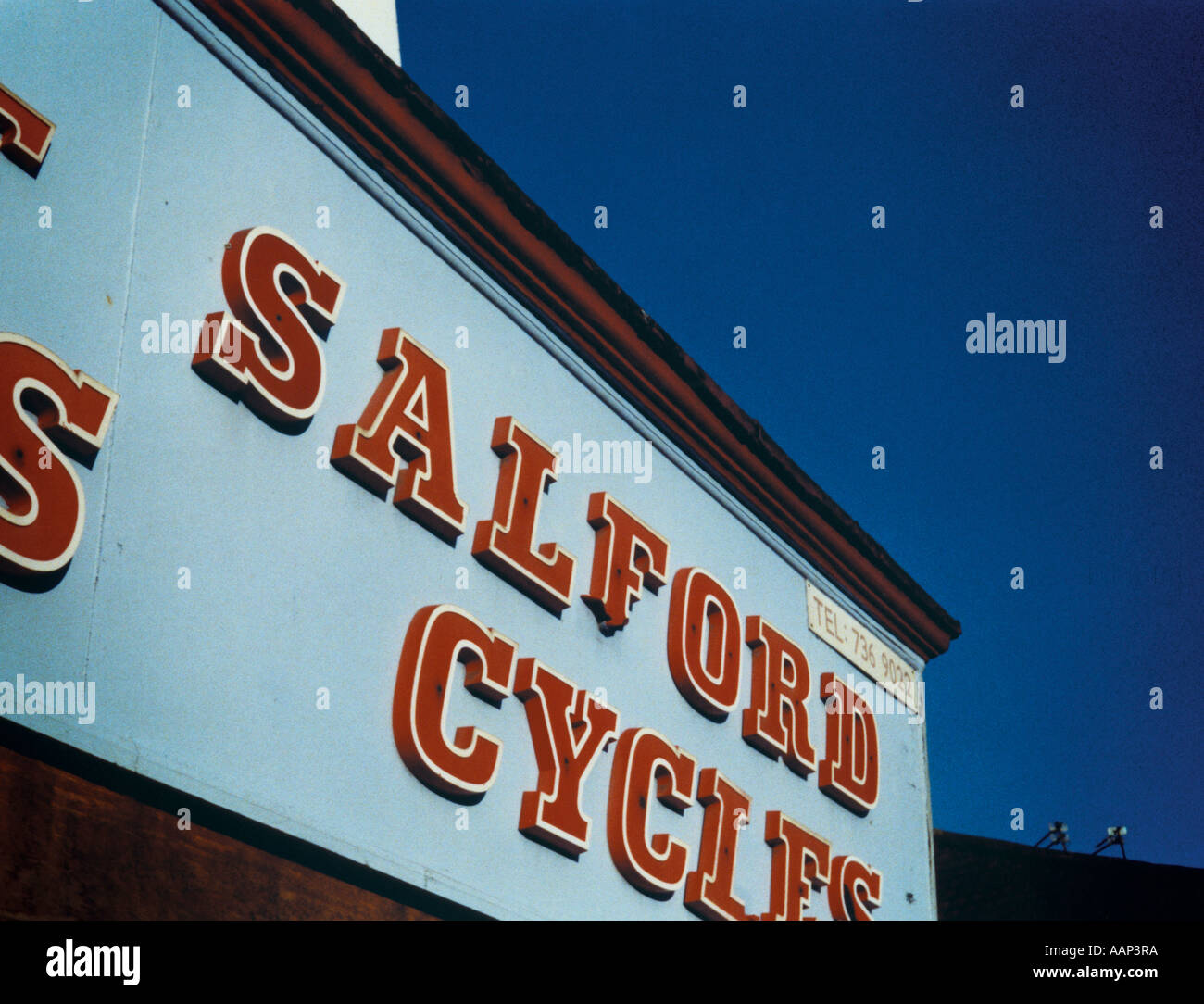 Manchester cycles hi-res stock photography and images - Alamy