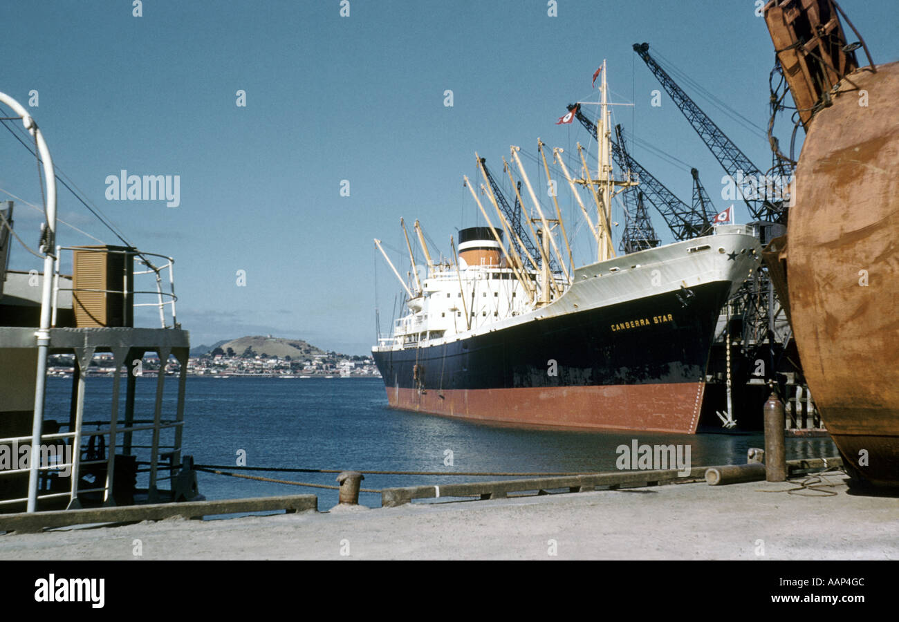 Ss canberra hi-res stock photography and images - Alamy