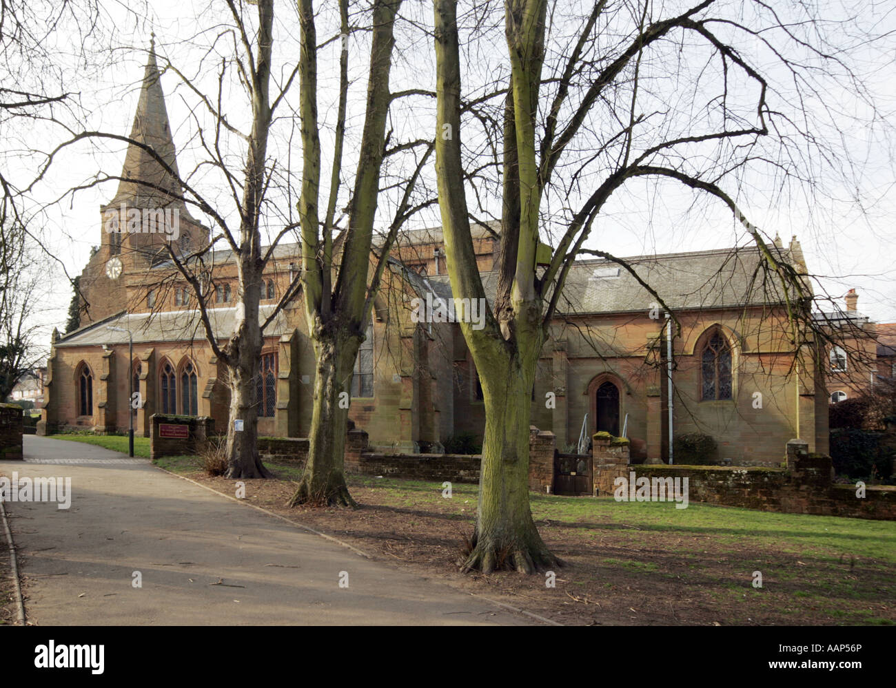 St nicholas church kenilworth warwickshire hi-res stock photography and ...