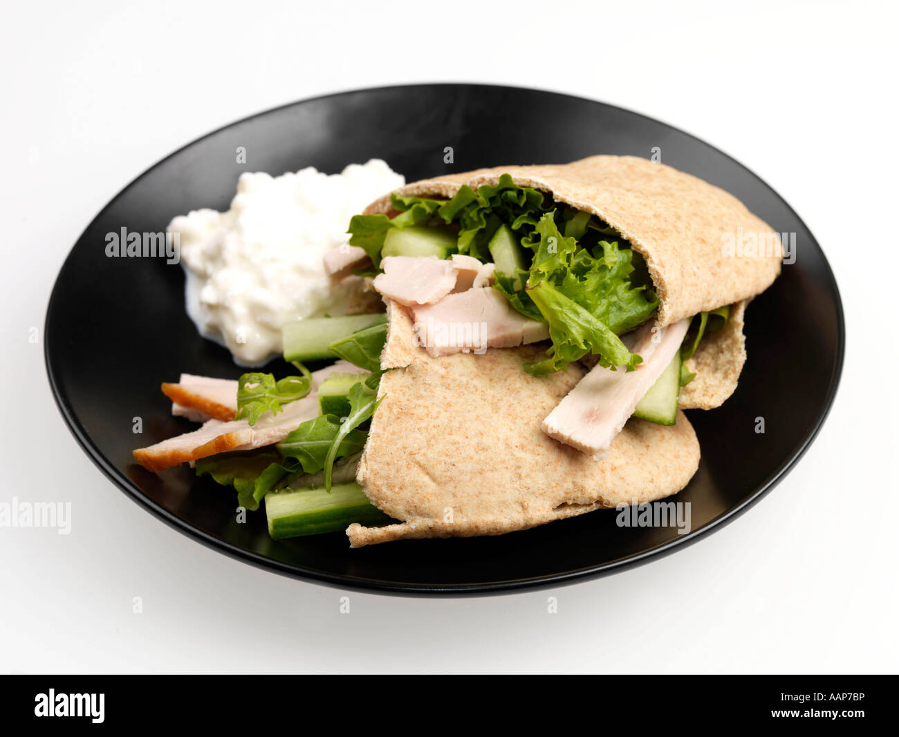 Pitta salad hi-res stock photography and images - Alamy