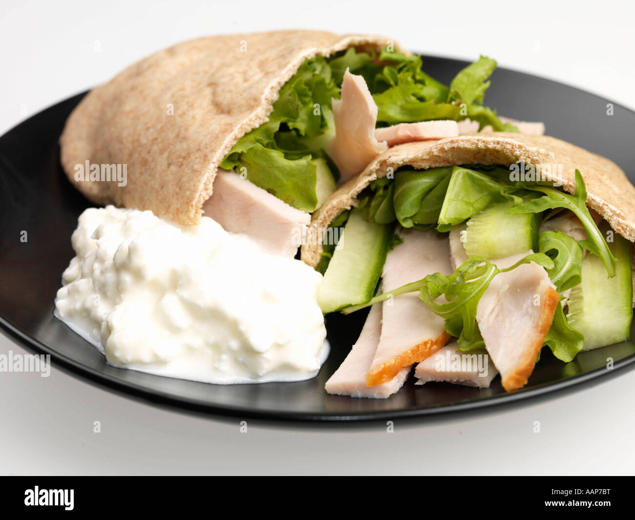 Wholemeal pitta salad hi-res stock photography and images - Alamy