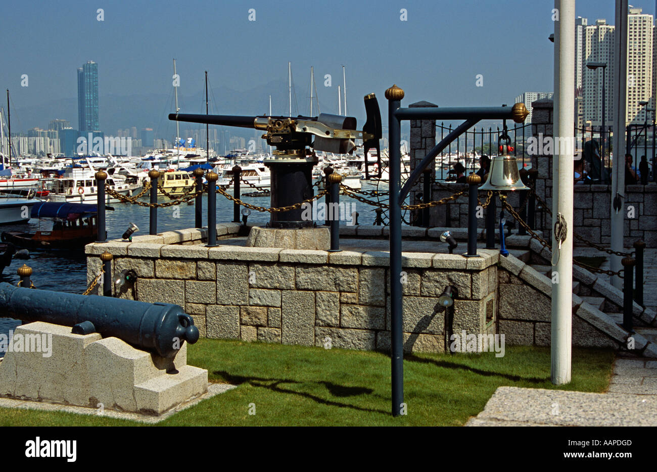 Causeway bay noonday gun hi-res stock photography and images - Alamy