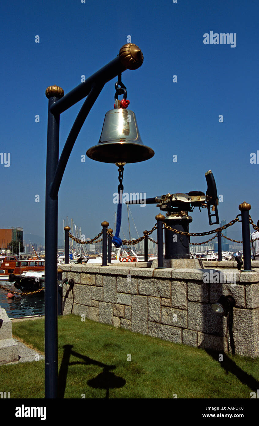 Causeway bay noonday gun hi-res stock photography and images - Alamy