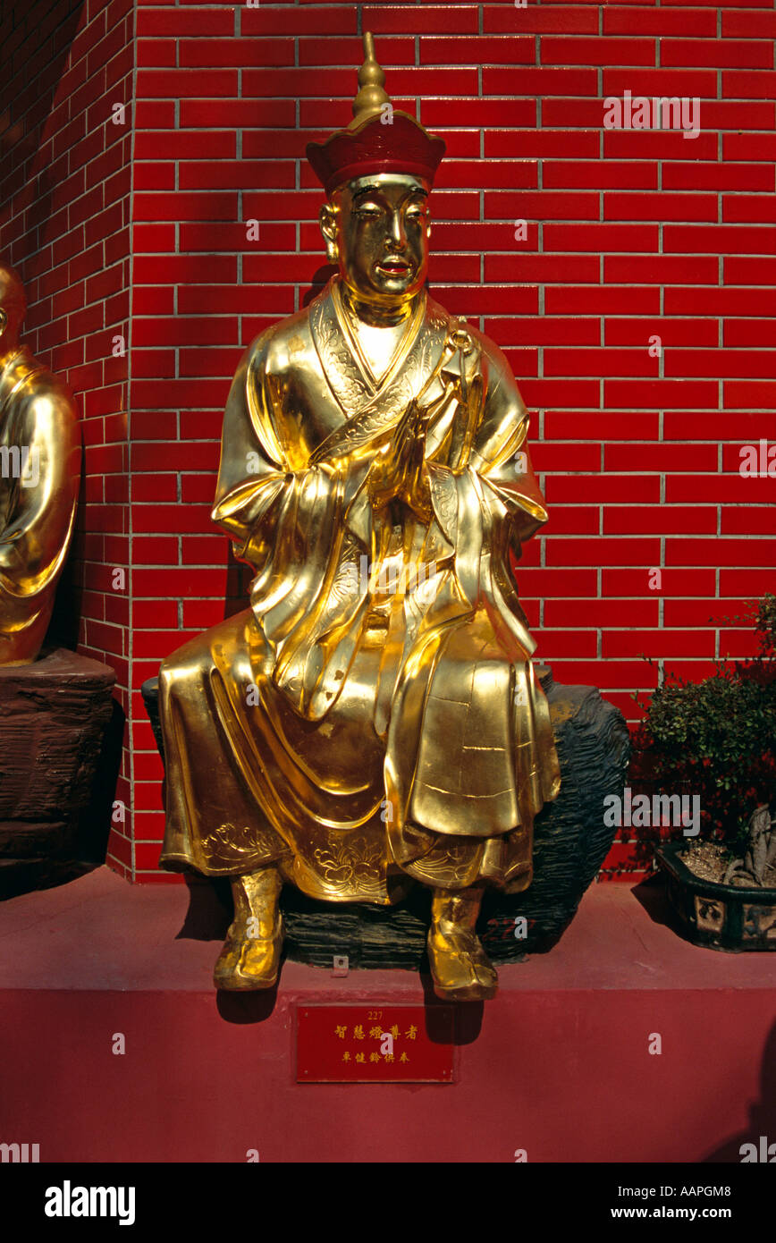 Statue 10000 new territories hi-res stock photography and images - Alamy