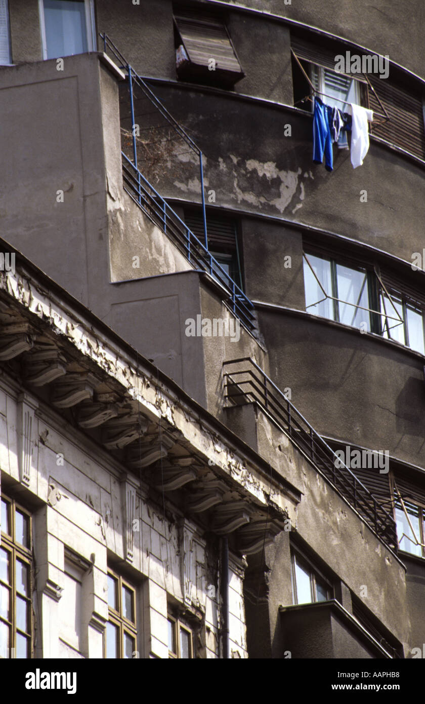 Romanian apartment block hi-res stock photography and images - Alamy