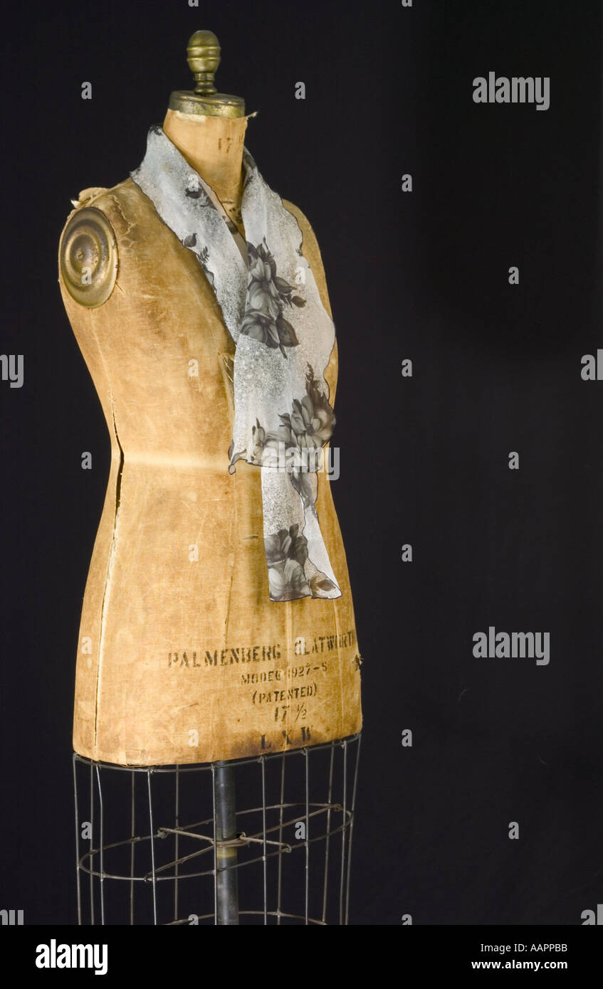 Dressmakers form hi-res stock photography and images - Alamy