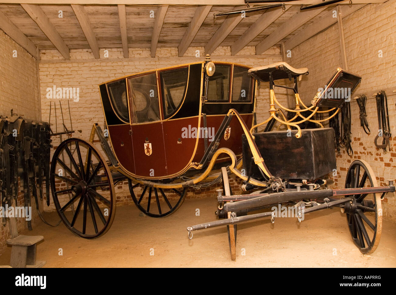 Old Carriage at Mount Vernon, Washington DC, Home of George Washington ...