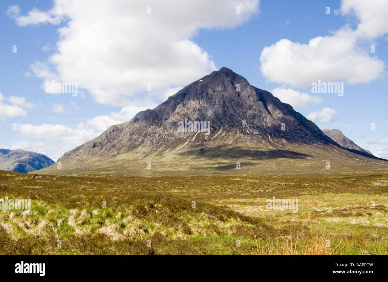 The mountain Stob Dearg Buachaille Etive Mor 1022m Highland Scotland ...