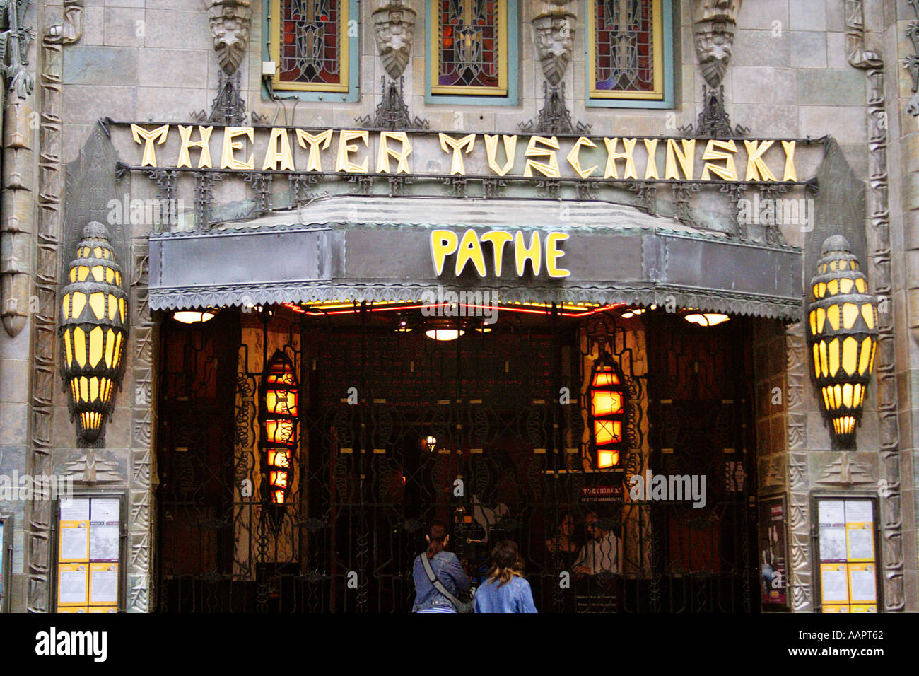 Tuschinski Theatre Amsterdam Holland Stock Photo - Alamy