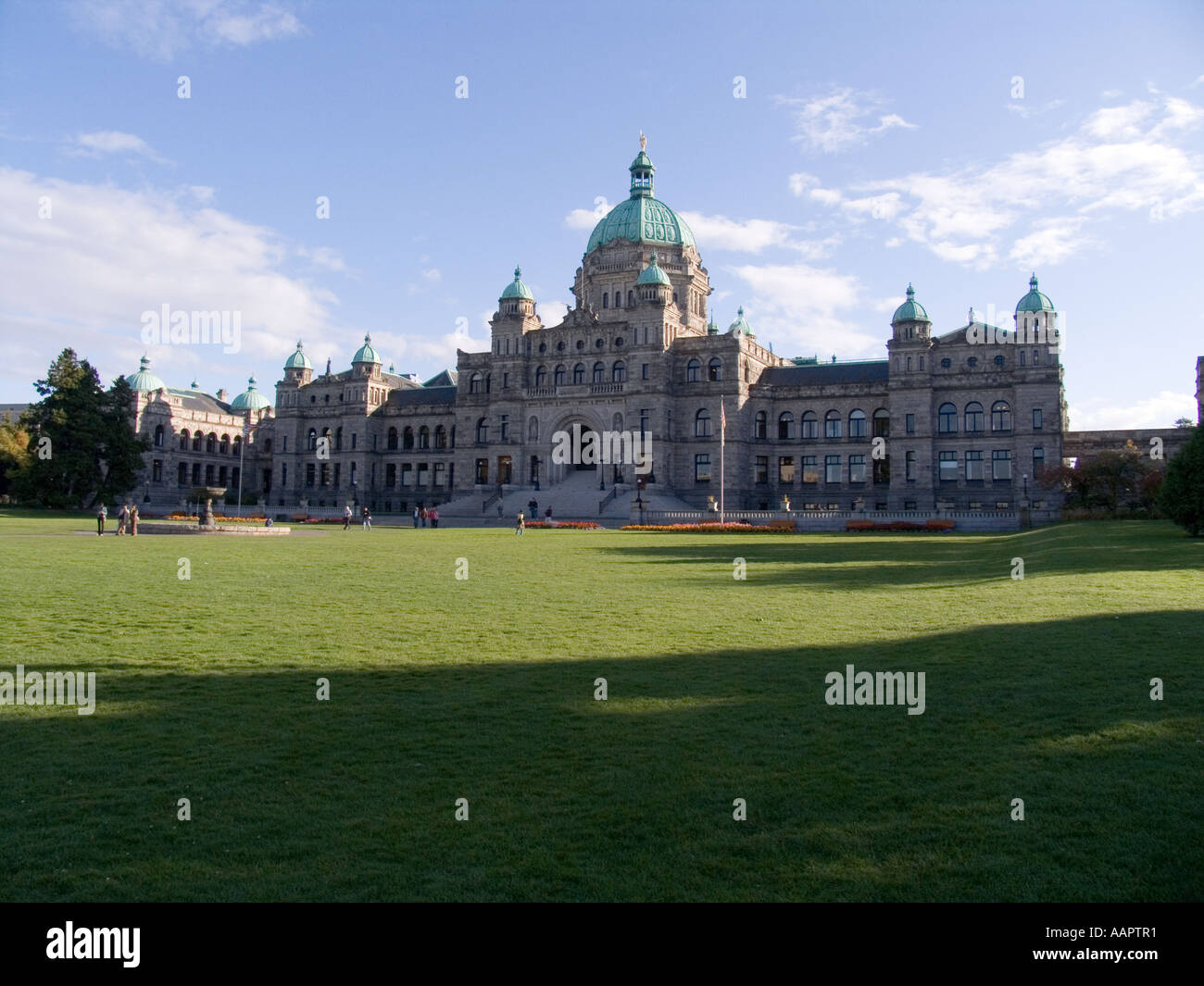 British columbia capital capitol dome building victoria canada hi-res ...