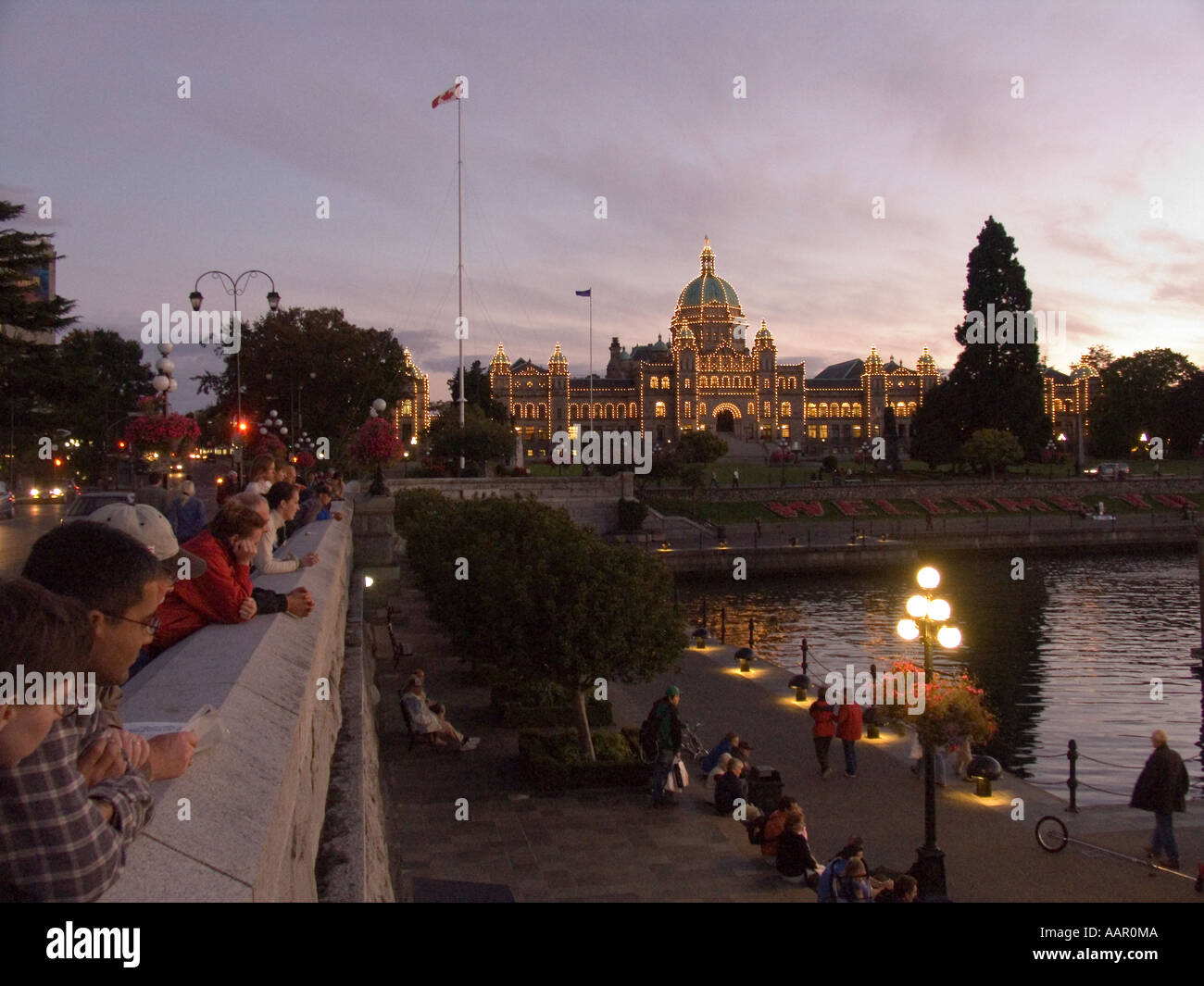 Harbor waterfront and parliament building Victoria British Columbia ...