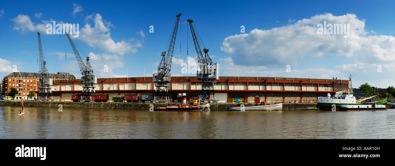 Industrial crane bristol hi-res stock photography and images - Alamy