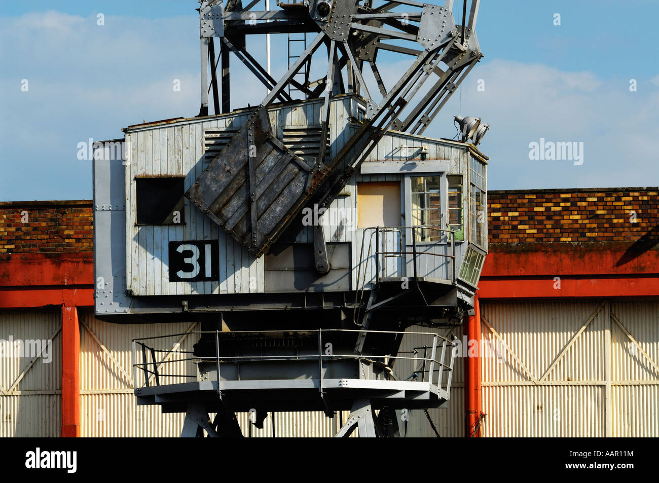 Industrial crane bristol hi-res stock photography and images - Alamy