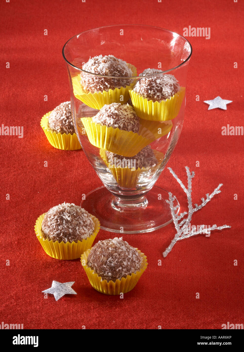 Punch balls hi-res stock photography and images - Alamy