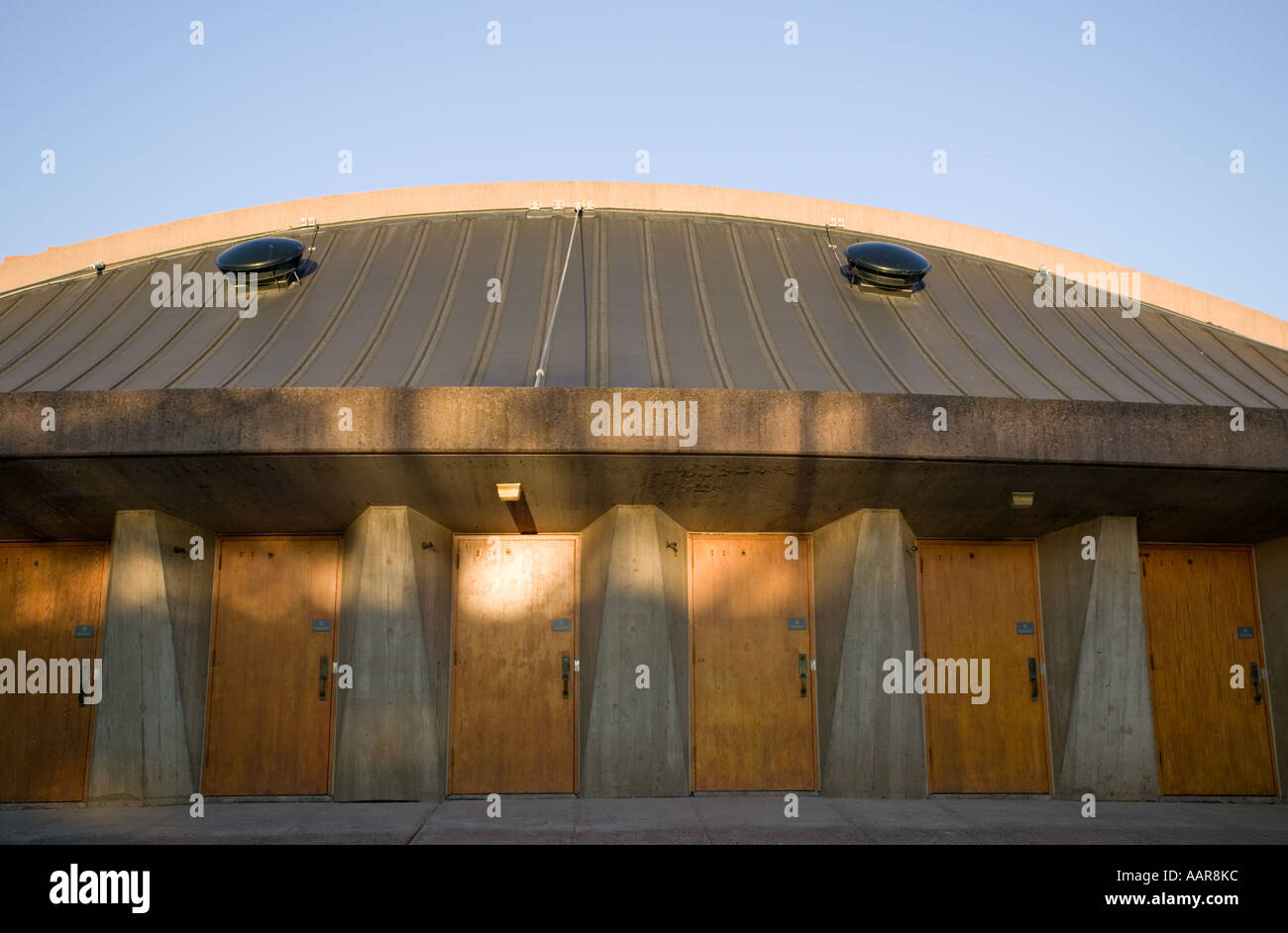 Yale whale ingalls rink hi-res stock photography and images - Alamy