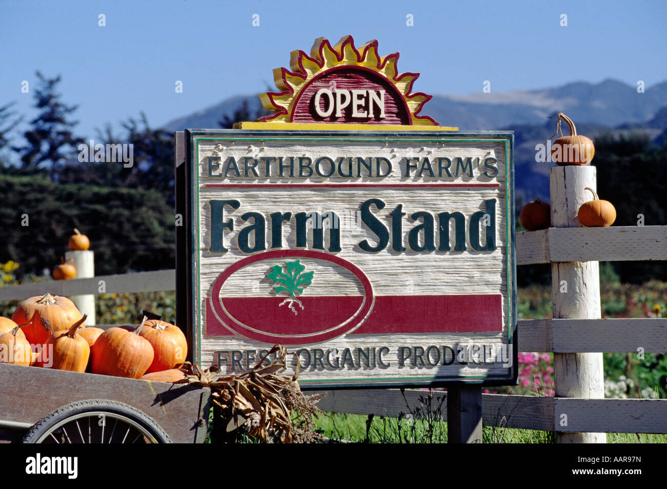 Earthbound farms carmel usa hi-res stock photography and images - Alamy