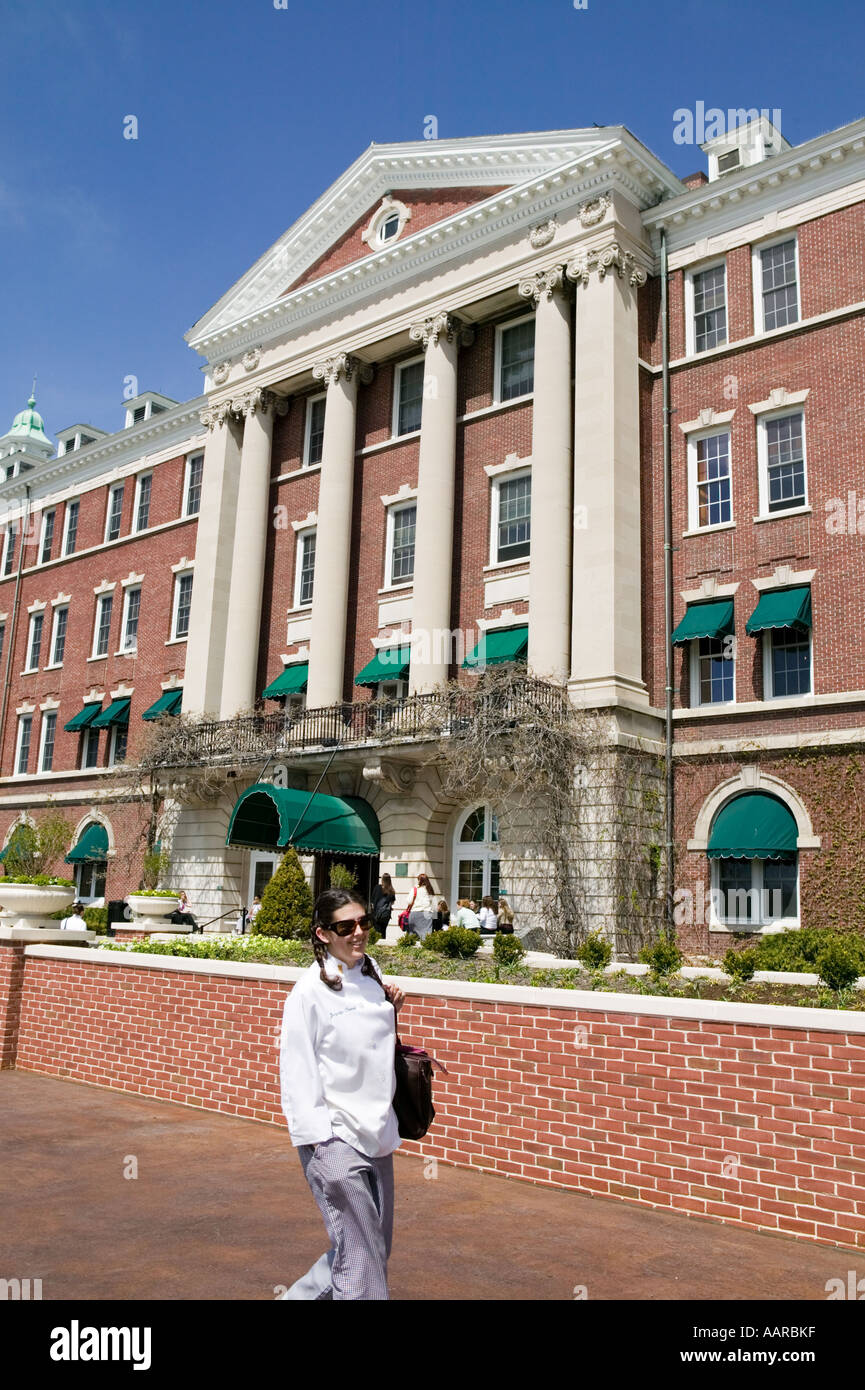 Female chef training at Culinary Institute of America CIA Hyde Park New ...