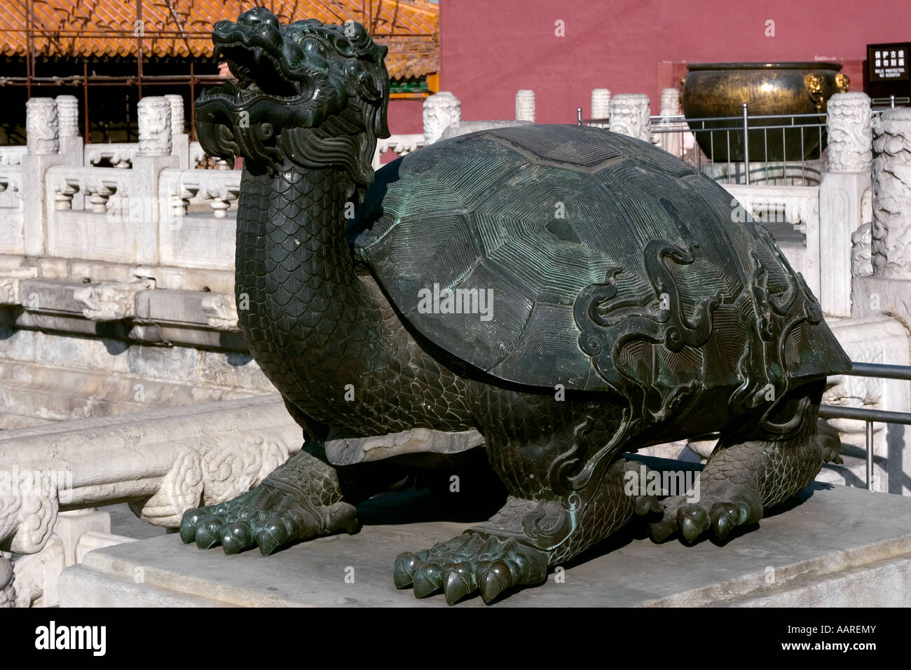 Tortoise sculpture, Hall of Supreme Harmony in the Forbidden City ...